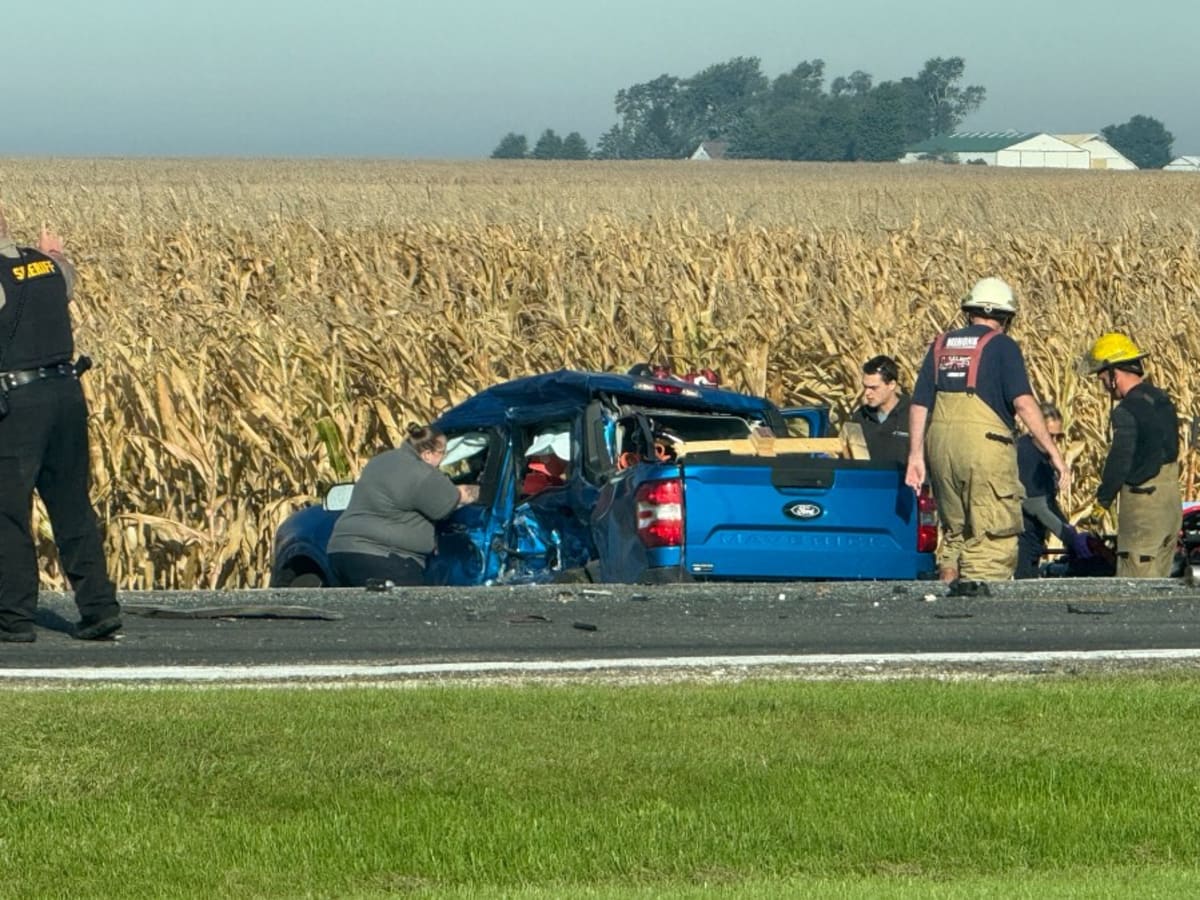 Driver flown to hospital after rural Woodford County crash with grain ...