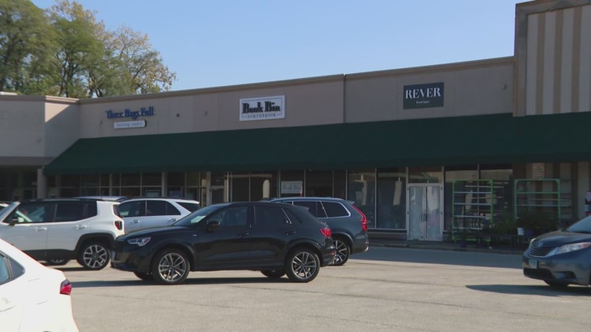 Developers face pushback over Northbrook Meadow Plaza redevelopment ...